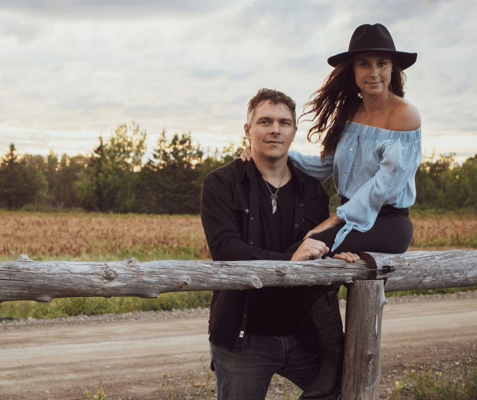 Alex et Caro / Alex et Caro - Tourisme Havre Saint-Pierre